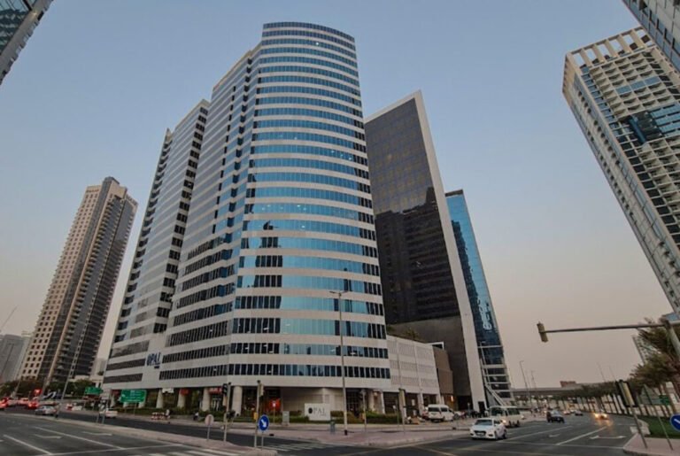 Opal Tower Business Bay: Offices, Facilities & Location Guide ...
